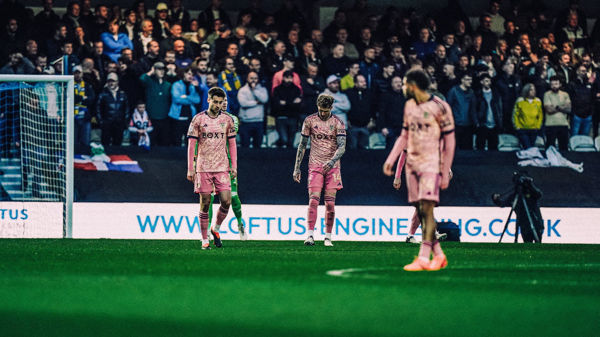 2023/24 Issue 08: Editor's Note • The Square Ball