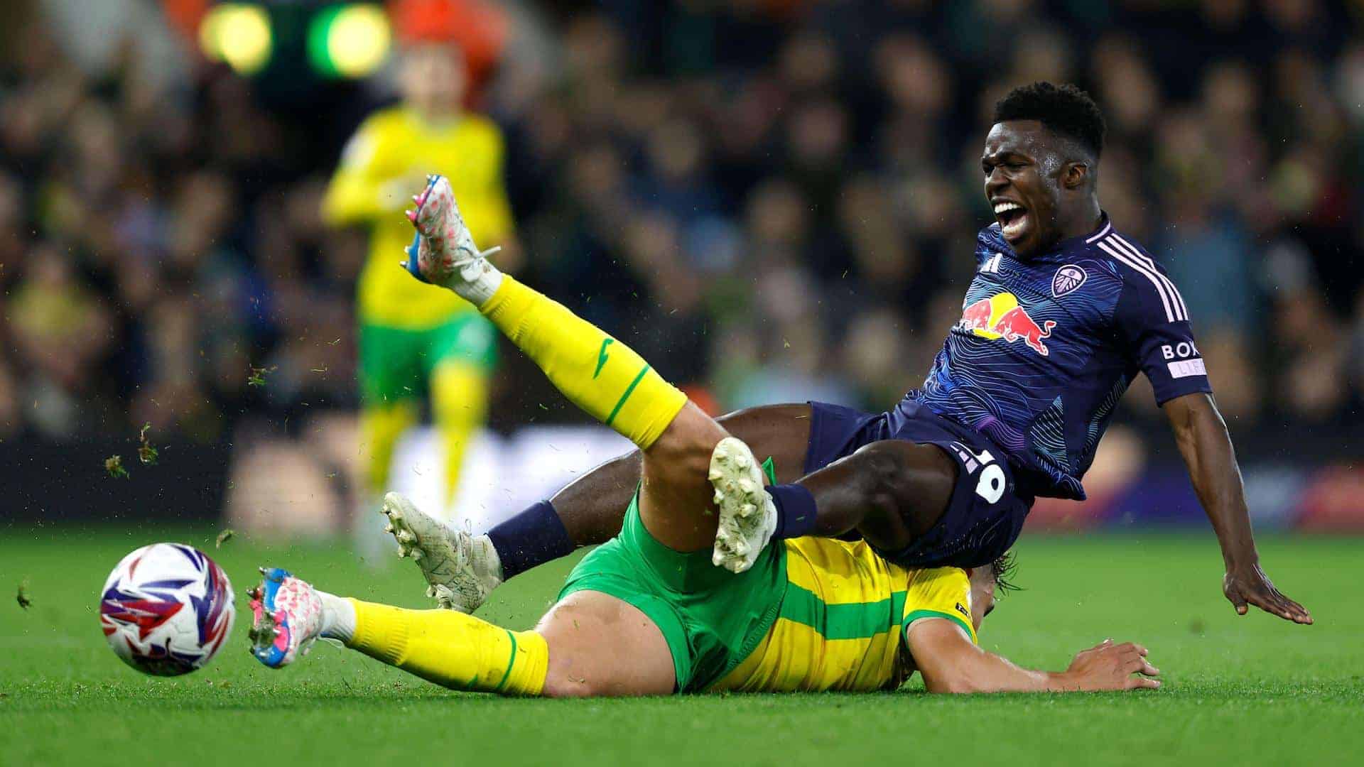 Norwich City 1-1 Leeds United: The Champo (A) • The Square Ball