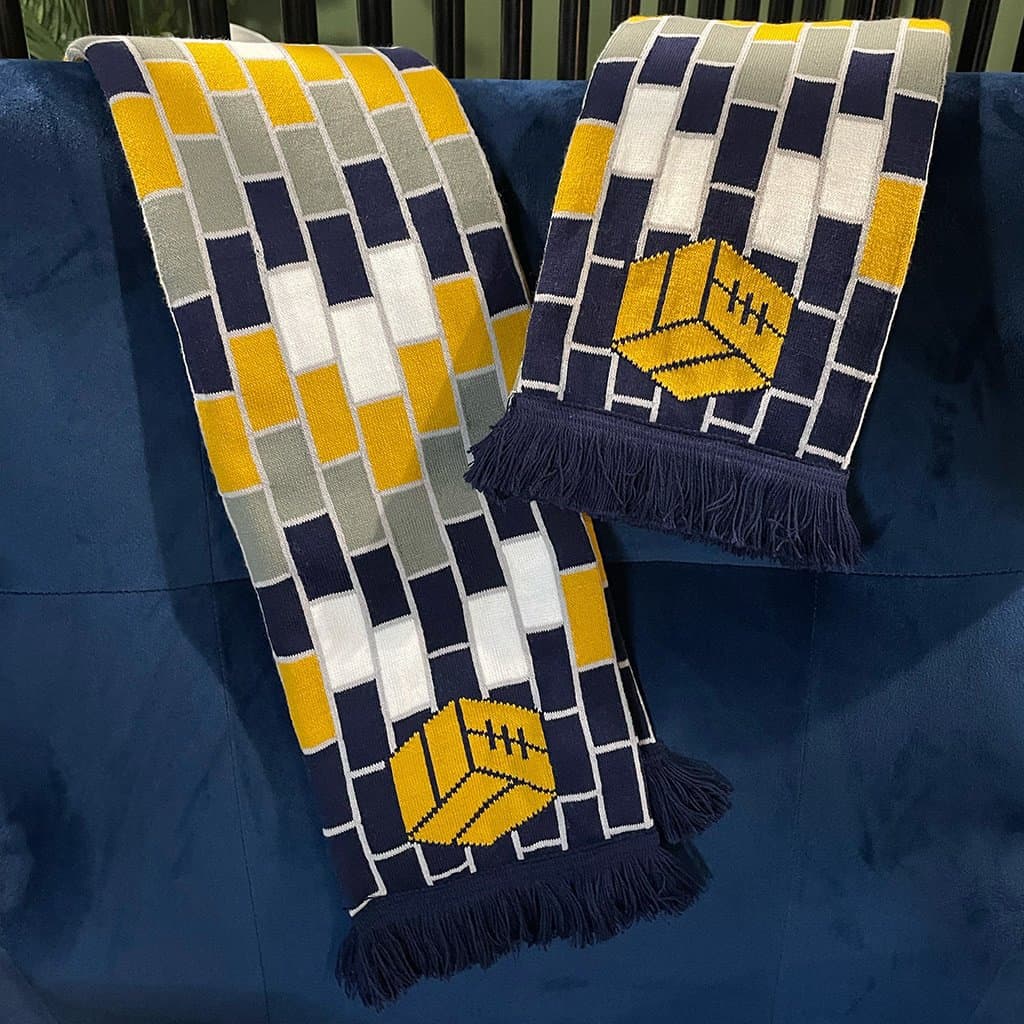 Lowfields Scarf • The Square Ball